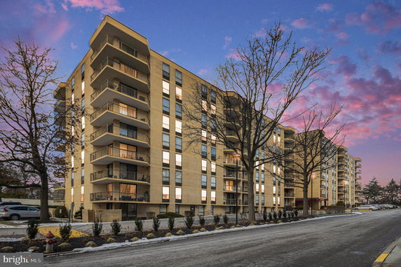 666 W Germantown Pike in - Condos for Sale | HelloCondo